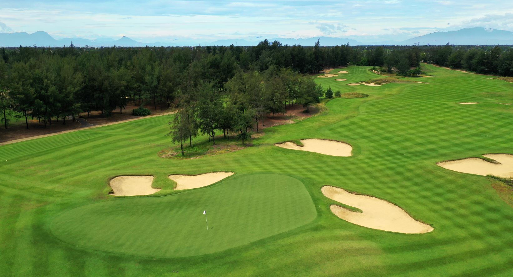 Home – Slider - Hoi An Golf Booking - by Jonhny Hung